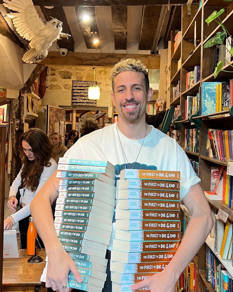 Queer authors that need to be on your reading list - Springtide Magazine